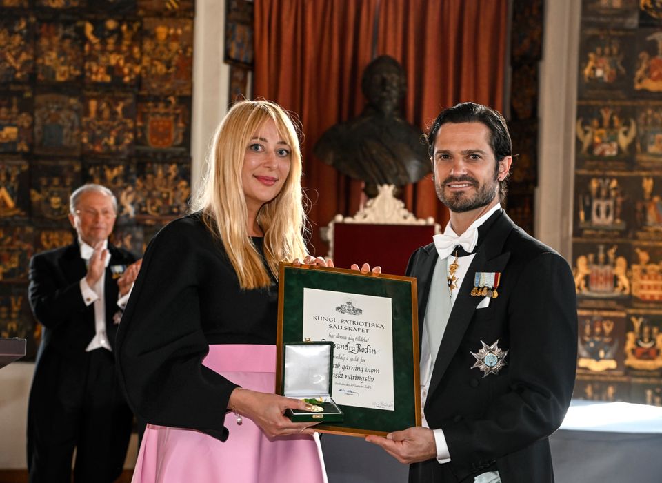 Näringslivsmedaljen 2022 till Cassandra Rhodin, Mini Rodini | Kungl ...