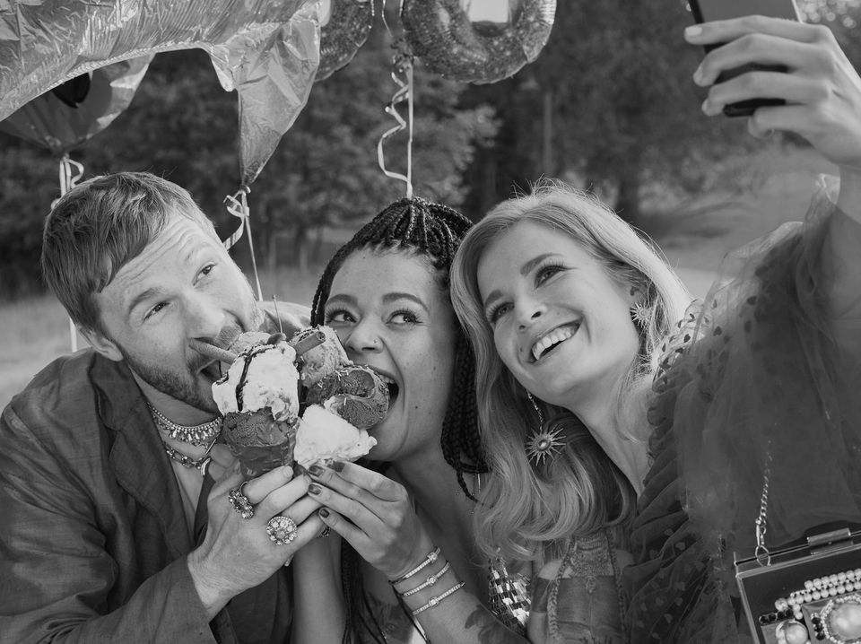 Halebop uppmanar till en gränslös sommar | Halebop