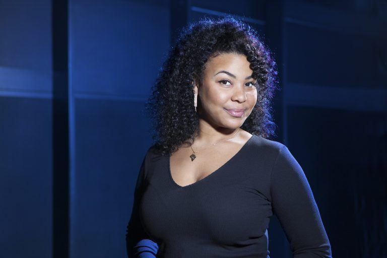 Riksteaterns 24 timmar Svart Kvinna av Fanna Ndow Norrby i regi av Josette Bushell-Mingo ...