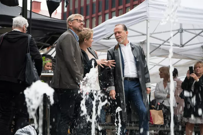 Nya mötesplatsen Brunkebergstorg invigd | Stockholms stad