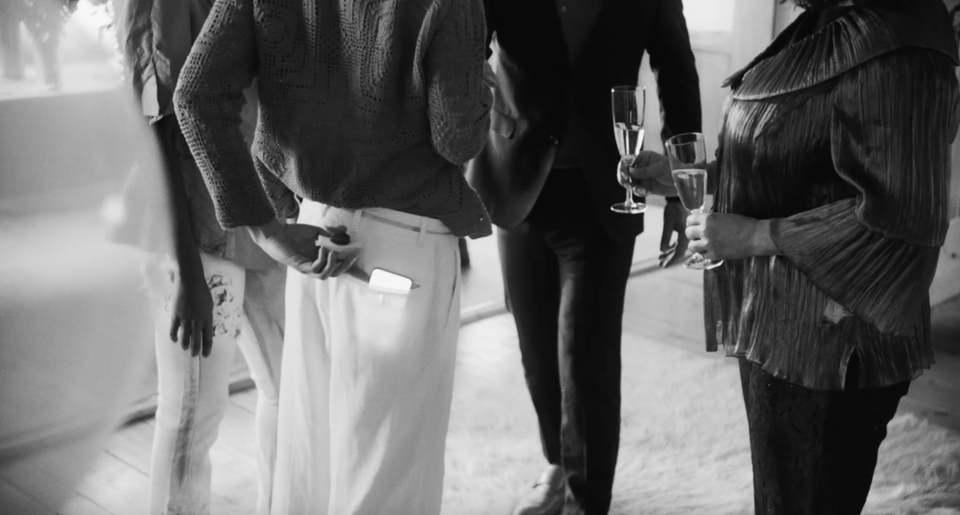 Varannan kvinna känner obehag över telefonsamtalet | Halebop