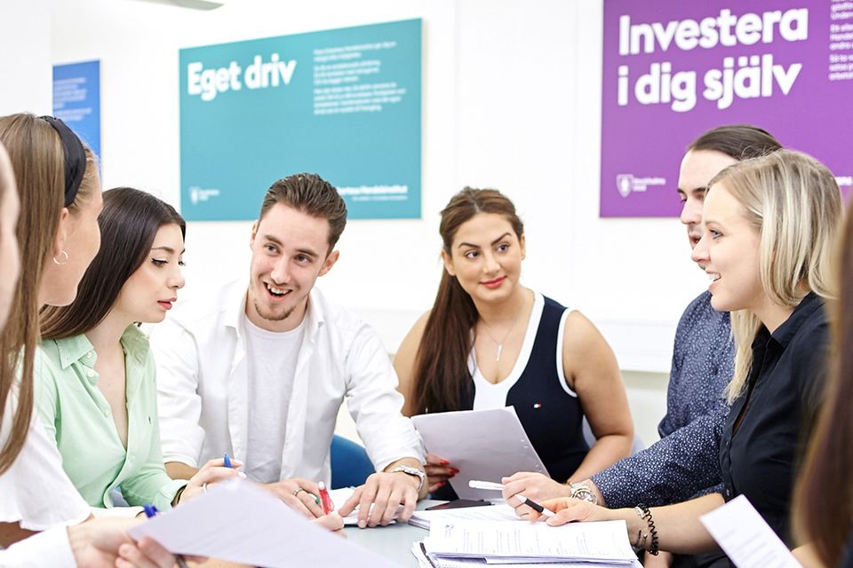 Frans Schartaus Handelsinstitut har tilldelats 660 nya utbildningsplatser | Stockholms stad