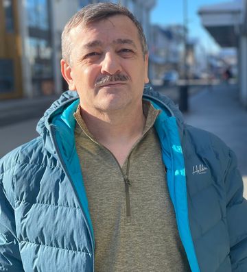 Dofter, ljud och minnen av kriget i Tjetjenien | Dramaten