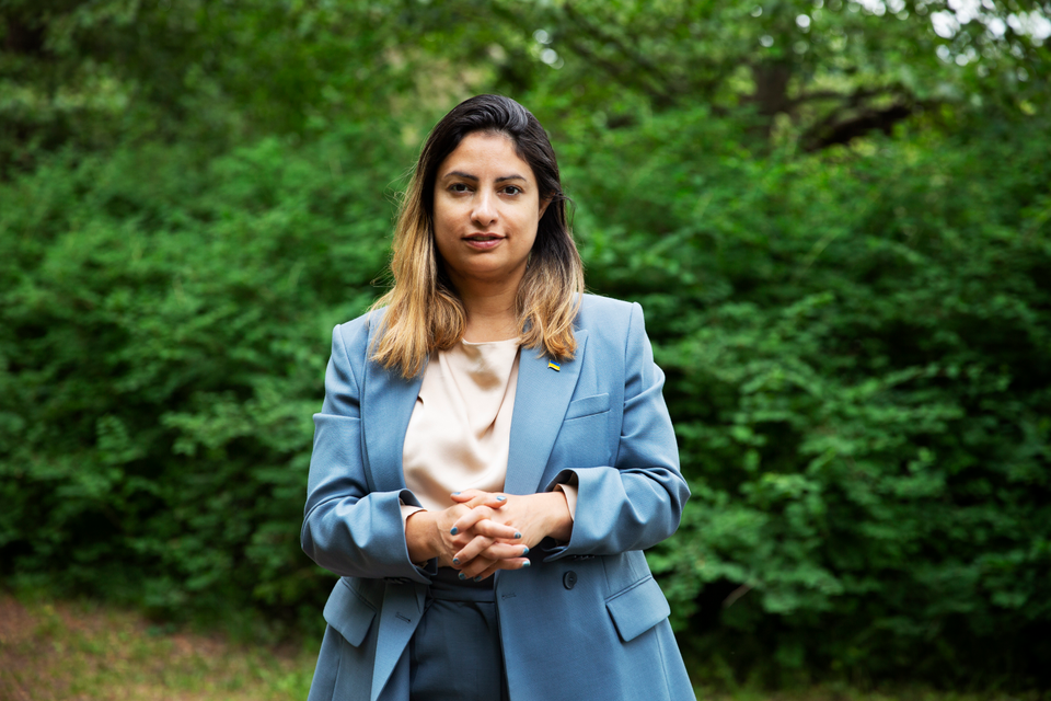 Nooshi Dadgostar besöker Vimmerby | Vänsterpartiet