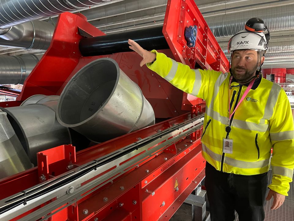 Pressinbjudan: pressvisning av högteknologisk sorteringsanläggning för ...