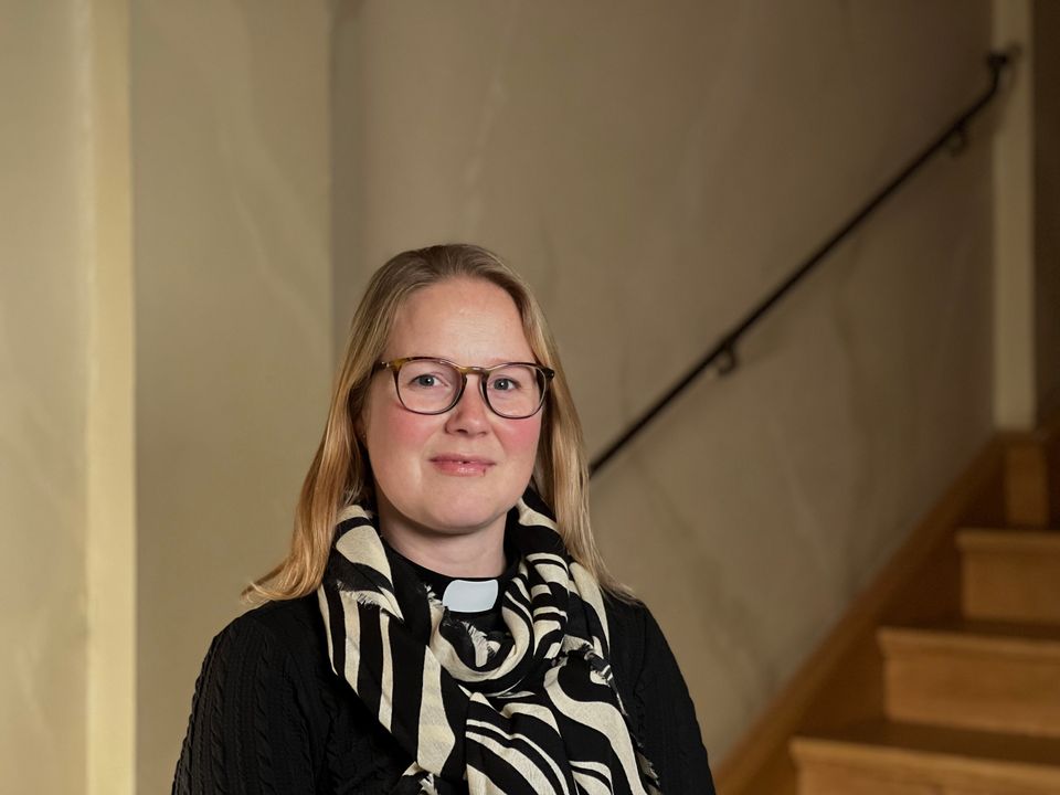 Biskop Johan Dalman öppnar Mörkö kyrka efter renoveringen | Strängnäs stift