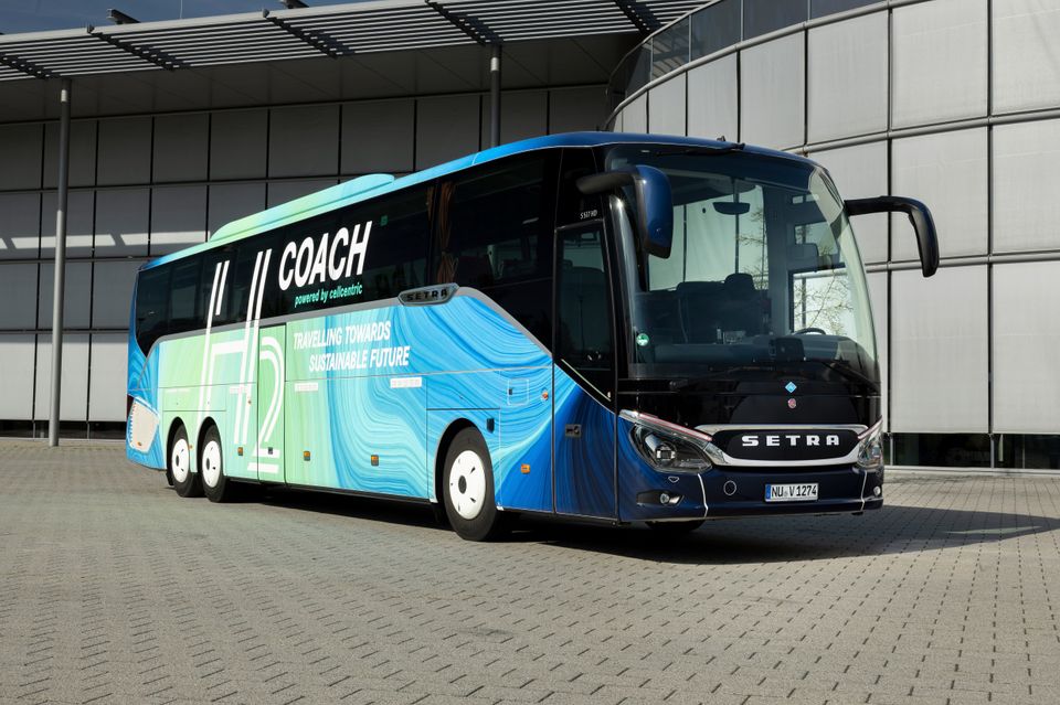 Daimler Buses teams up with FEV to launch the first hydrogen-powered ...