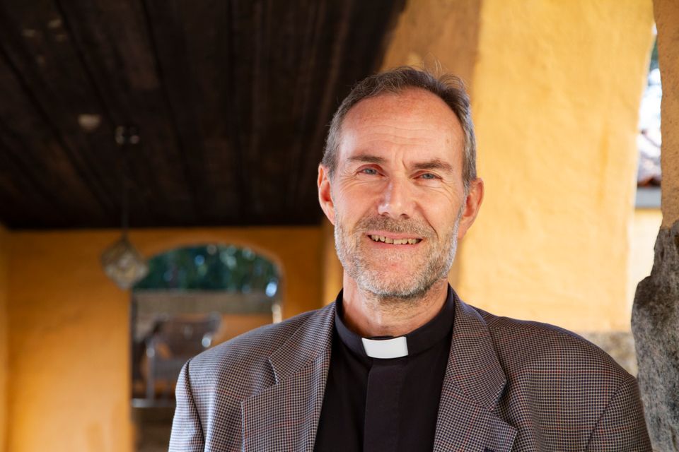 Inbjudan till media: Biskopsrollen i fokus när förre ärkebiskopen ...