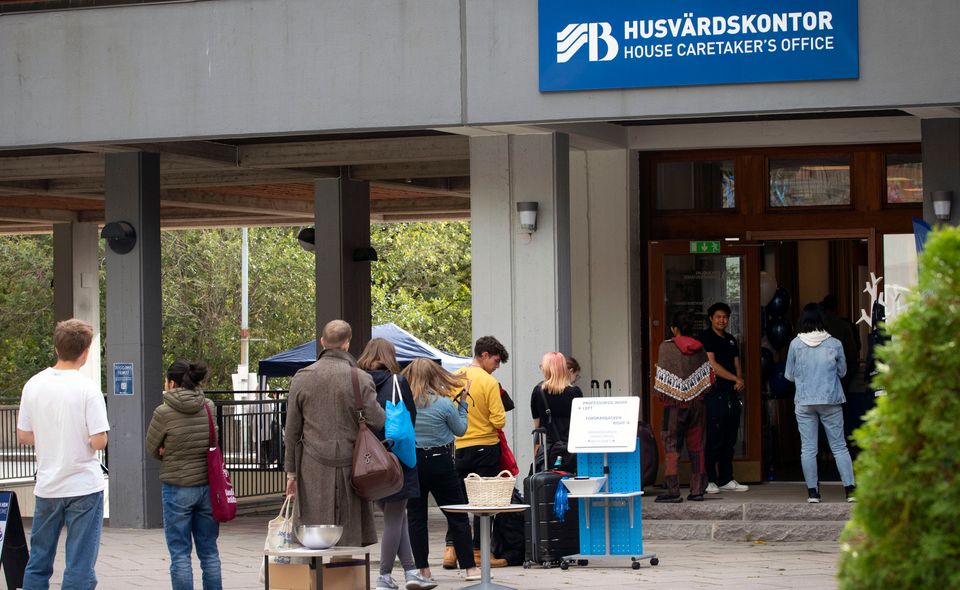 500 nya studenter från hela världen flyttar in | Stockholms ...