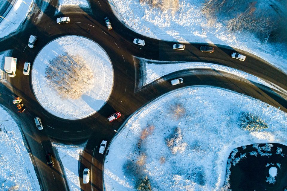 Utökade vinterdäckskrav för tunga fordon | Transportstyrelsen