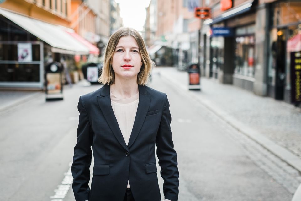 För svårt att ta sig ur skuldsättning, slår ny rapport fast | Arenagruppen