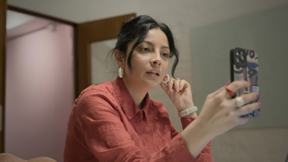 Elaf Ali berättar om hedersförtryck och osynliga offer i ny UR-dokumentär | UR