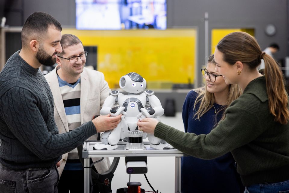 Nytt masterprogram i AI, robotik och global hälsa – resultatet av ...